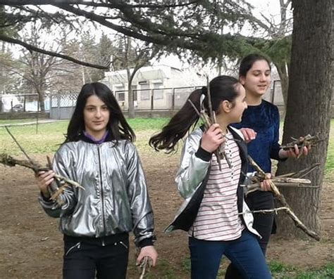 საგურამოს საჯარო სკოლაში დასუფთავების აქციები პერიოდულად ტარდება ეტალონი