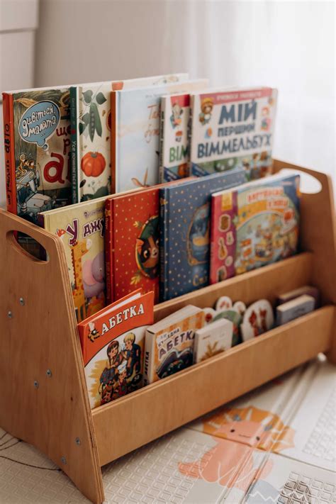 Поличка для дитячих книжок стелаж Монтессорі полка для книг 1 400 грн Інші дитячі товари