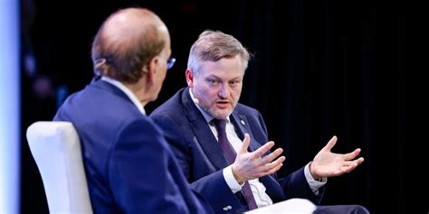 Bp Wins Lng Arbitration Case Against Venture Global Max Kolbe