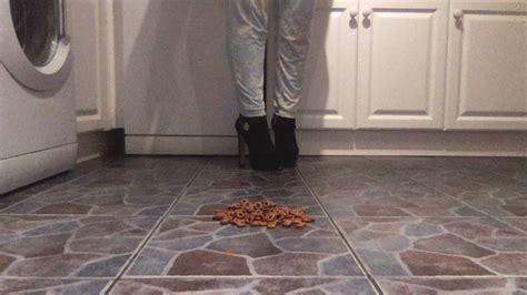 Crunchy Cereal Crushed Under Platform Heel Booties Crush Girls