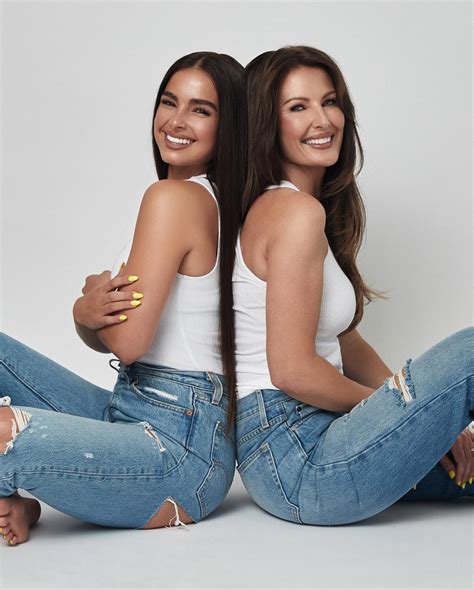 Photoshoot With Her Mom Raddisonrae