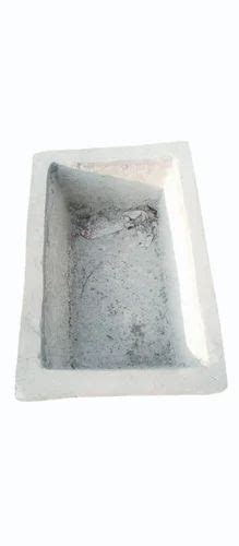 Gray Round Cement Rectangle Plant Pots Size 3x25 Feetwxl At ₹ 400