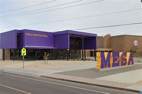Controversial Ex Calif Hs Athletes Instantly Lead New School To Win