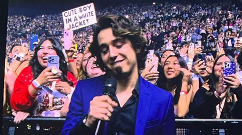 Watch Marcello Hernández As Snls Domingo Serenade Sabrina Carpenter