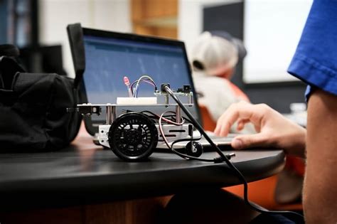 Stem Activities And Robotics Classes For At Home Learning Learn Robotics