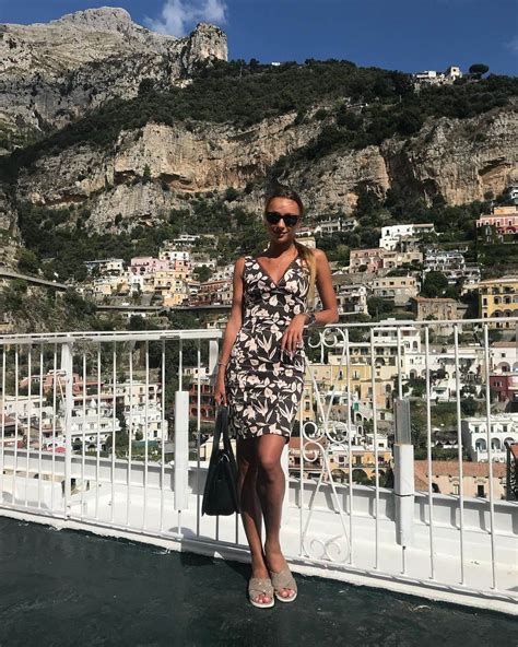 ビクトリア・マズールさんのインスタグラム写真 ビクトリア・マズールinstagram 「Ну що поїхали підхопила