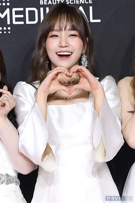 조금 개같다는 아이즈원 조유리 짤 인스티즈 Instiz 이슈 카테고리