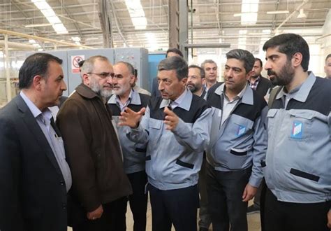 روند اجرای طرح های توسعه شرکت سینا با حضور رئیس بنیاد مستضعفان بررسی شد