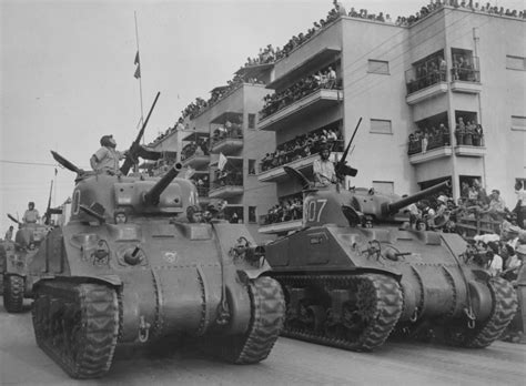 Yom Haatzmaut Rare Archive Pictures Honour State Of Israel Jewish News