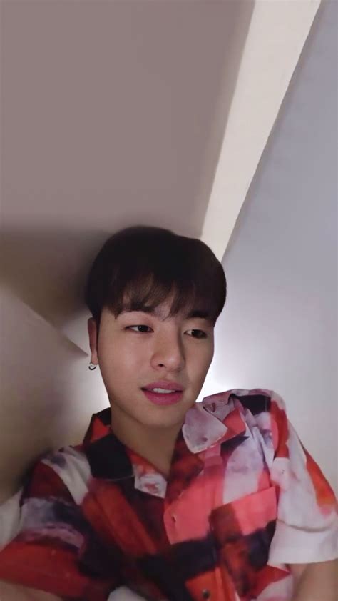 Pin Oleh Laura Augusta Di Ikon ️