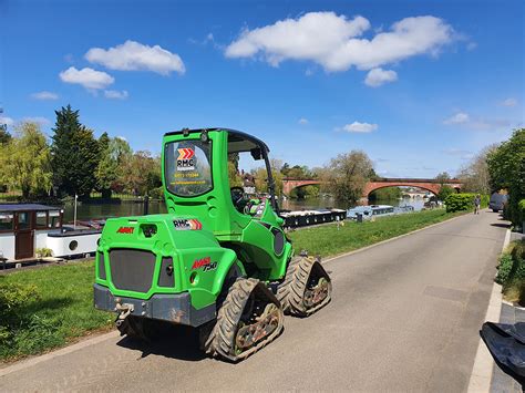 Tracked Avant 750 Compact Loader Hire Rmc Equipment