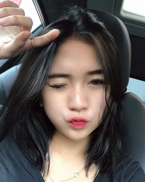 Koleksi 50 Foto Selebgram Cantik Asal Samarinda Malaya Pict