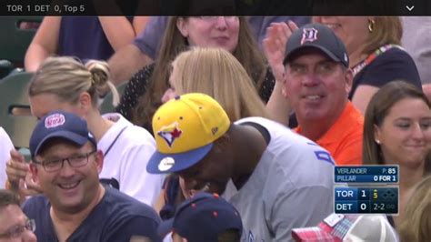 Looking For This Jays Hat R Torontobluejays