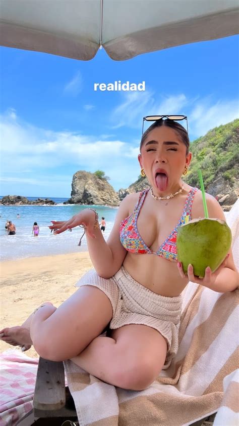 Karen Torres 🤩🤩 Rbikinifamosasmx