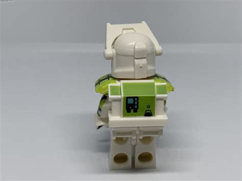 Clone Commando Minifigure Star Wars Battlefront Clone Commando With Armor And Blaster Green