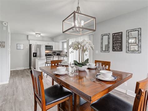 2445 Saratoga Rd Waukesha Wi 53186 Zillow