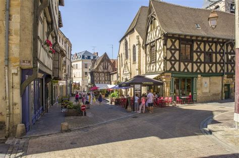 Sites Incontournables Ville De Montluçon