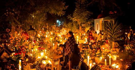 Cuáles Son Las Diferencias Entre La Noche De Ánimas Y El Día De Muertos