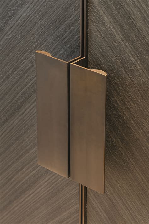 Stunning Modern Edge Pull 96mm Chrome Handles