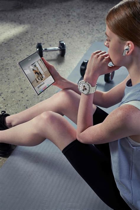 Samsung Finally Answers Its Rival With The Galaxy Watch Ultra