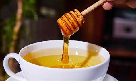 What Happens To Your Body When You Eat Honey Every Day