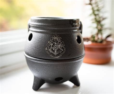 Harry Potter Hogwarts Cauldron Warm Wax Diffuser Free Shipping