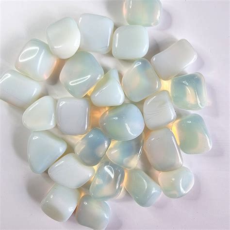 Opalite Pierre Roulée GemmothÈque Manufacture Des Merveilles
