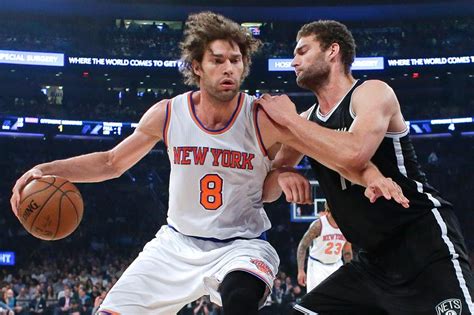 Robin Lopez Found Out About Knicks Trade From Brothers Texts
