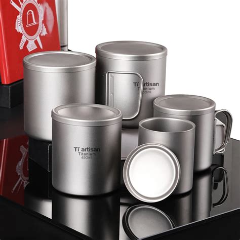 Tiartisan 이중 벽 단열 머그잔 화상 방지 티타늄 컵 뚜껑 포함 야외 캠핑 하이킹 바베큐 220 Ml 330