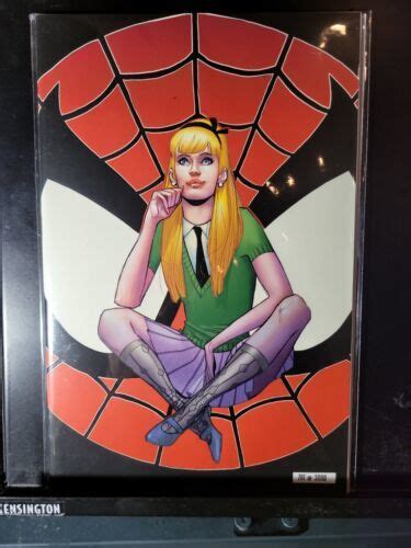 Gwen Stacy 1 And 2 C2e2 Variant Jeehyung Lee Exclusive Variant