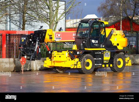 JCB Rotating Telehandler With Crane Attachment Stock Photo Alamy