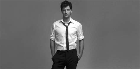 Σάκης Ρουβάς Εδώ ο καλός ψαράς • Η Άποψη