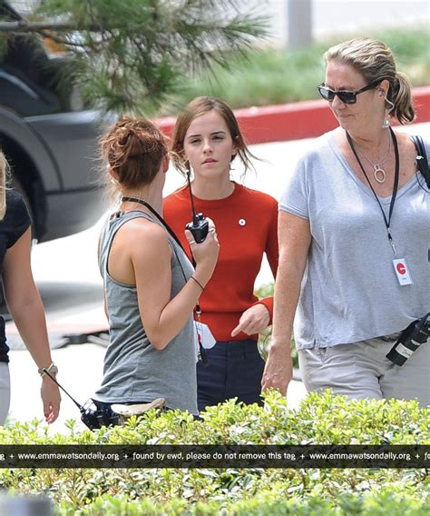 Daily Celebrities Paparazzi Candid And Photoshoot Pictures Emma