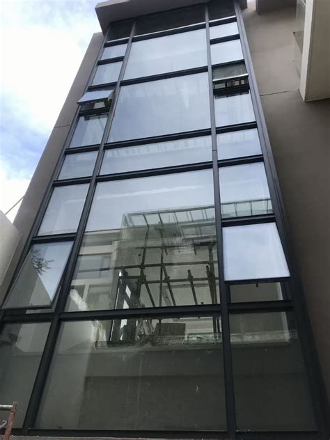 Aluminum Glass Window Wall With Awning Configuration Aluminium