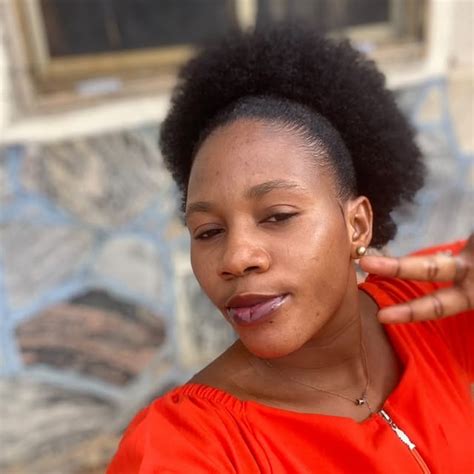 Ellaline Paul Linas Resin Art • Threads Say More