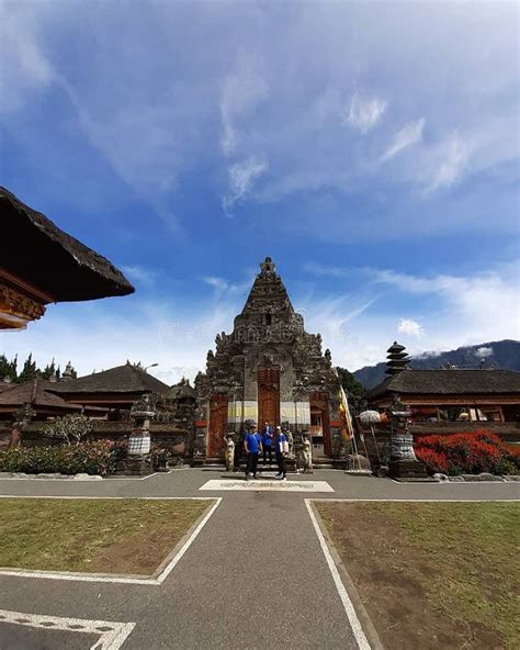 Ulun Danu Temple Bali Island Indonesia Editorial Image Image Of