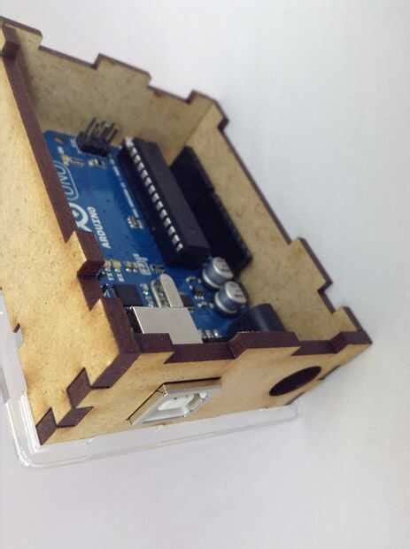 Caja Para Arduino Con Corte Láser Uno Mega Leonardo Yun Paso 7 Colocar La Tarjeta En La