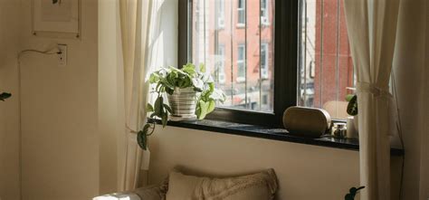 10 Design Blunders That Make Small Flats Look Claustrophobic