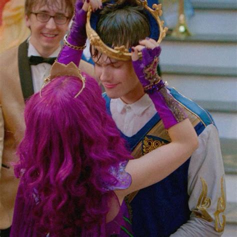 Mal And Ben • Descendants 2 2017 Descendants Pictures Descendants