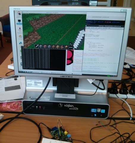 Python Programming Using Minecraft Pi And Code Academy Raspberry Pi Piday Raspberrypi
