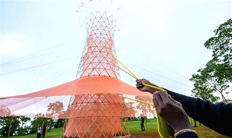 Warka Water Tower That Pulls Drinking Water From Thin Air Wins World