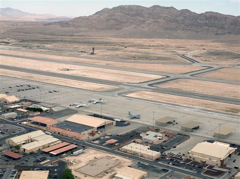 Nellis Air Force Base Nv Usa I Believe Thats An E8 Jstar Flickr