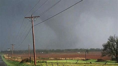 See Aftermath Of Deadly Tornado Devastating Oklahoma Cnn