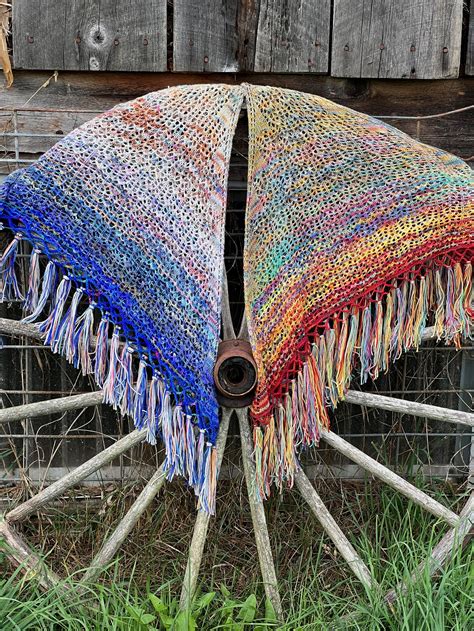 Koigu Classic Feature Charlottes Web Shawl — Koigu