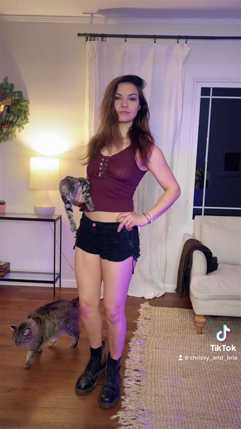 Pov You Just Told Me I Dont Look Like A Lesbian By Briaandchrissy