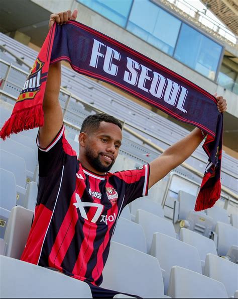 권은비보다 3살 어린 청년 국내축구 에펨코리아