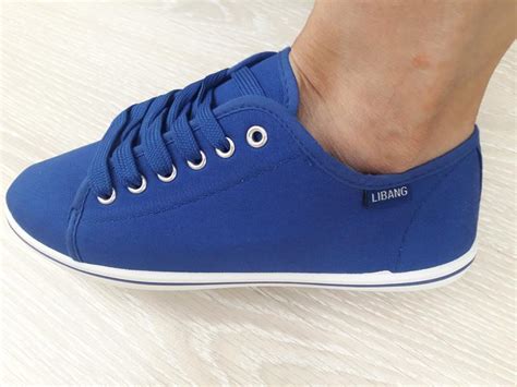 Кеди — ціна 120 грн у каталозі Кеди Купити жіночі речі за доступною ціною на Шафі Україна