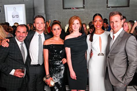 Meghan Markle And Patrick J Adams Friendship In Photos Us Weekly