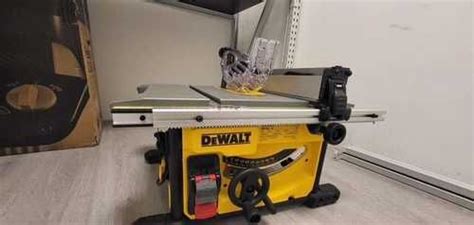 Распиловочный станок dewalt DWE 7485 | Festima.Ru - Мониторинг объявлений
