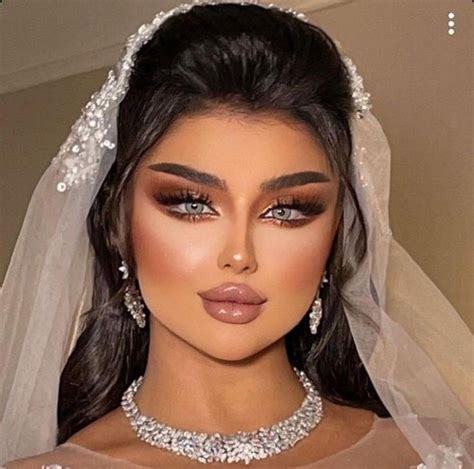 Pin By Roro On Eyeshadow Prom Eye Makeup Wedding Day Makeup Wedding